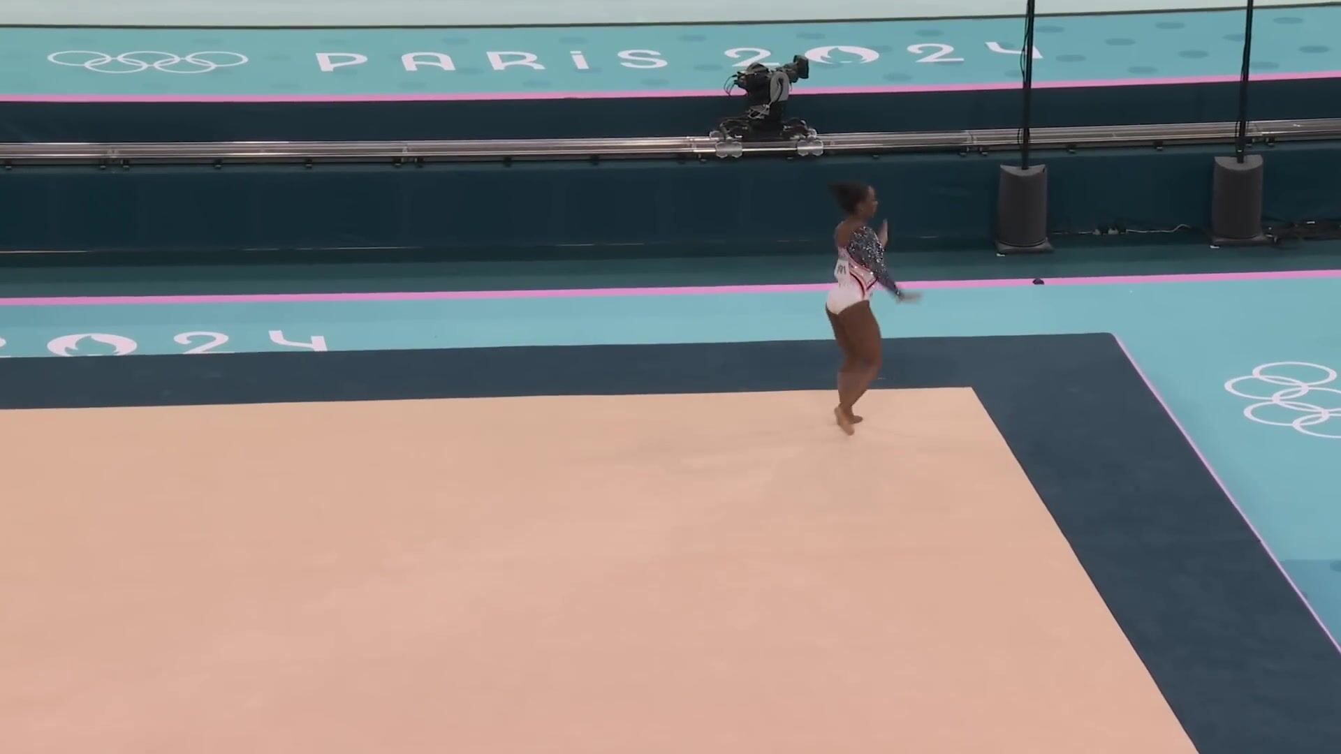 Simone Biles' Stunning Floor Routine Secures Gold for Team USA | Paris ...
