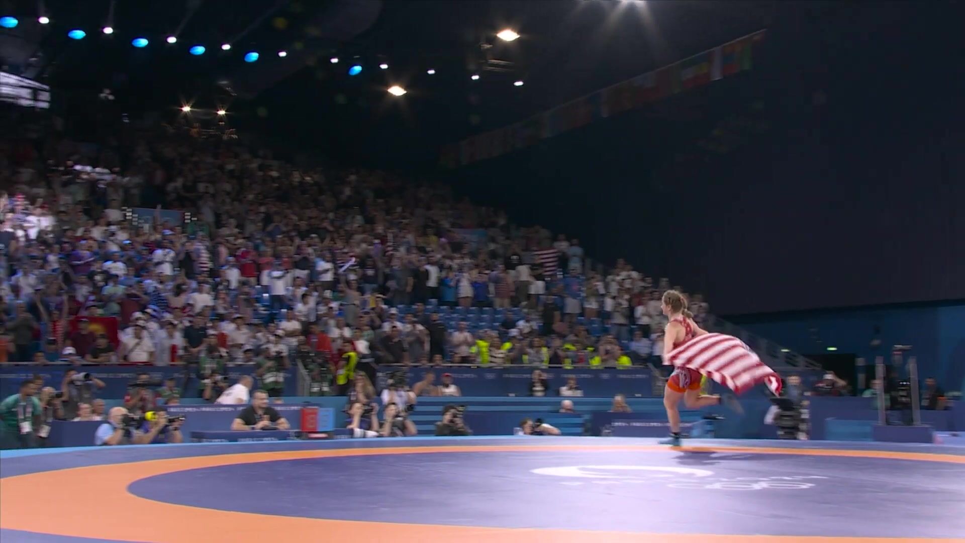 Amit Elor makes U.S. Olympic wrestling HISTORY with gold medal win ...