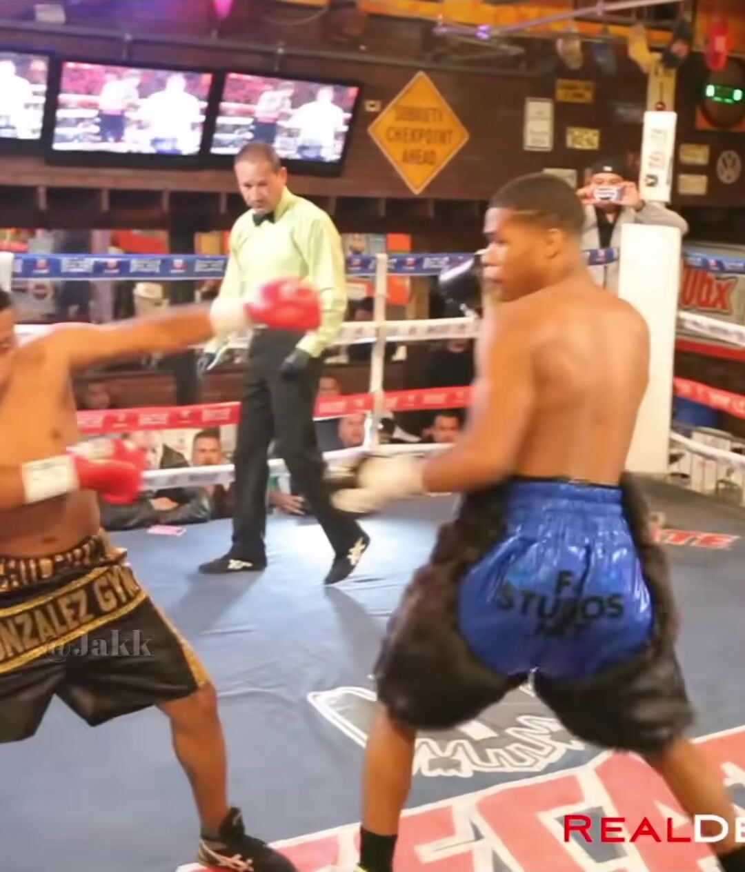 Devin Haney Pro Boxing debut #devinhaney #ryangarcia #boxing #boxeo...